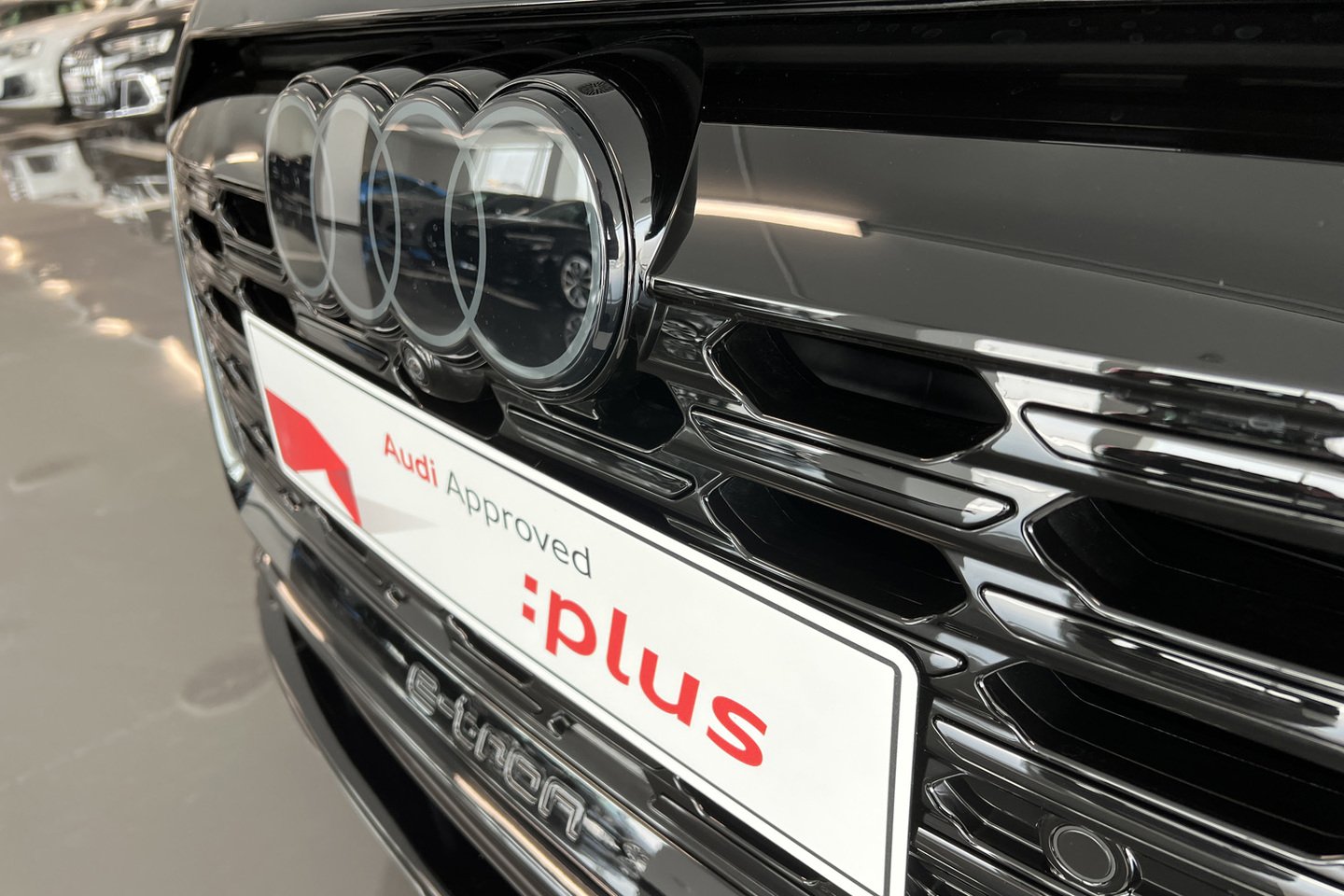 Audi Approved :plus